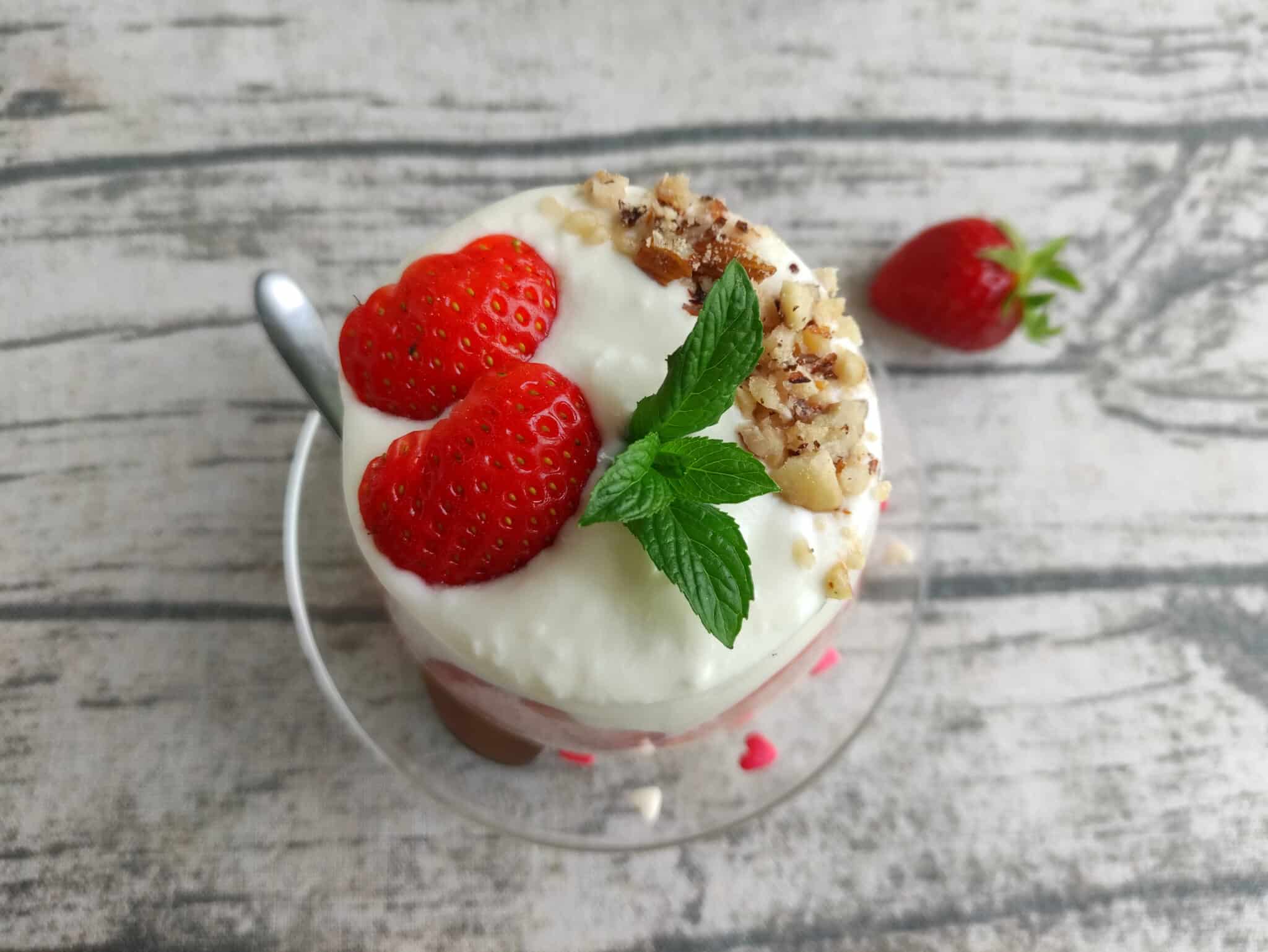 Yogurt Parfait - Love These Recipes